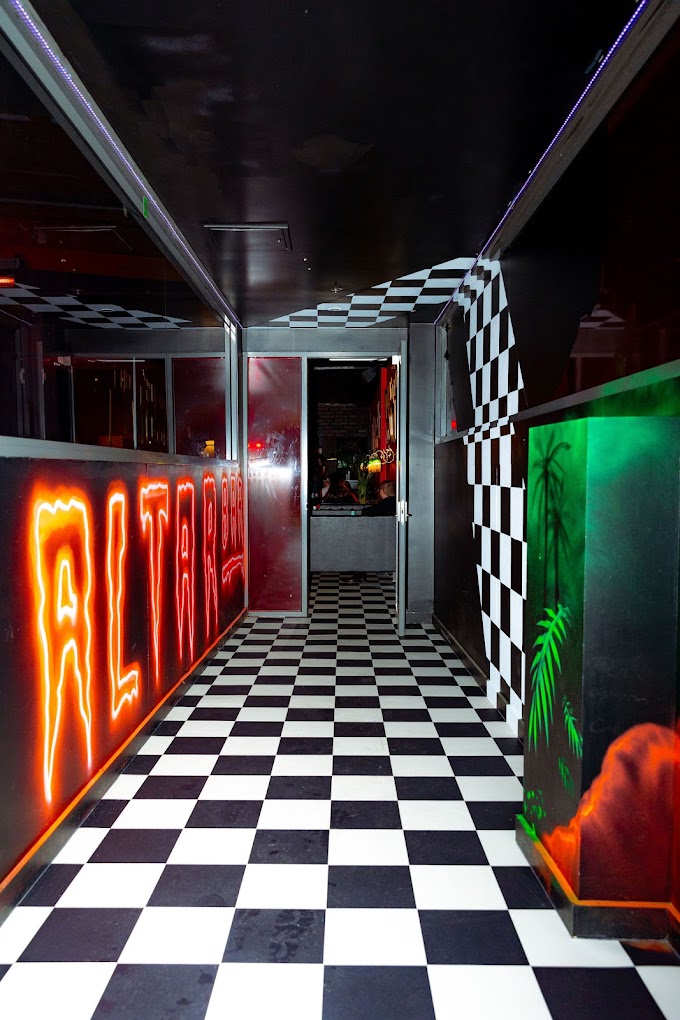 In The Hanging Garden | Towntime